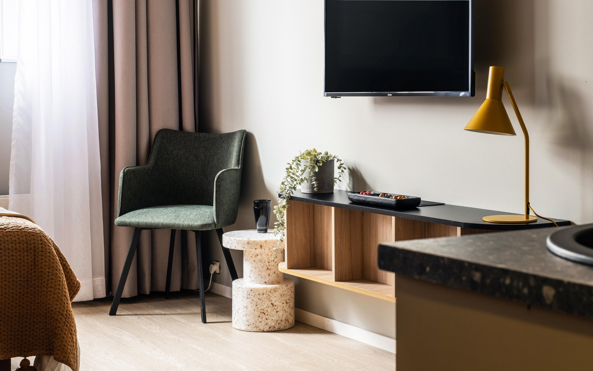 Vander | Skaret - Studio
